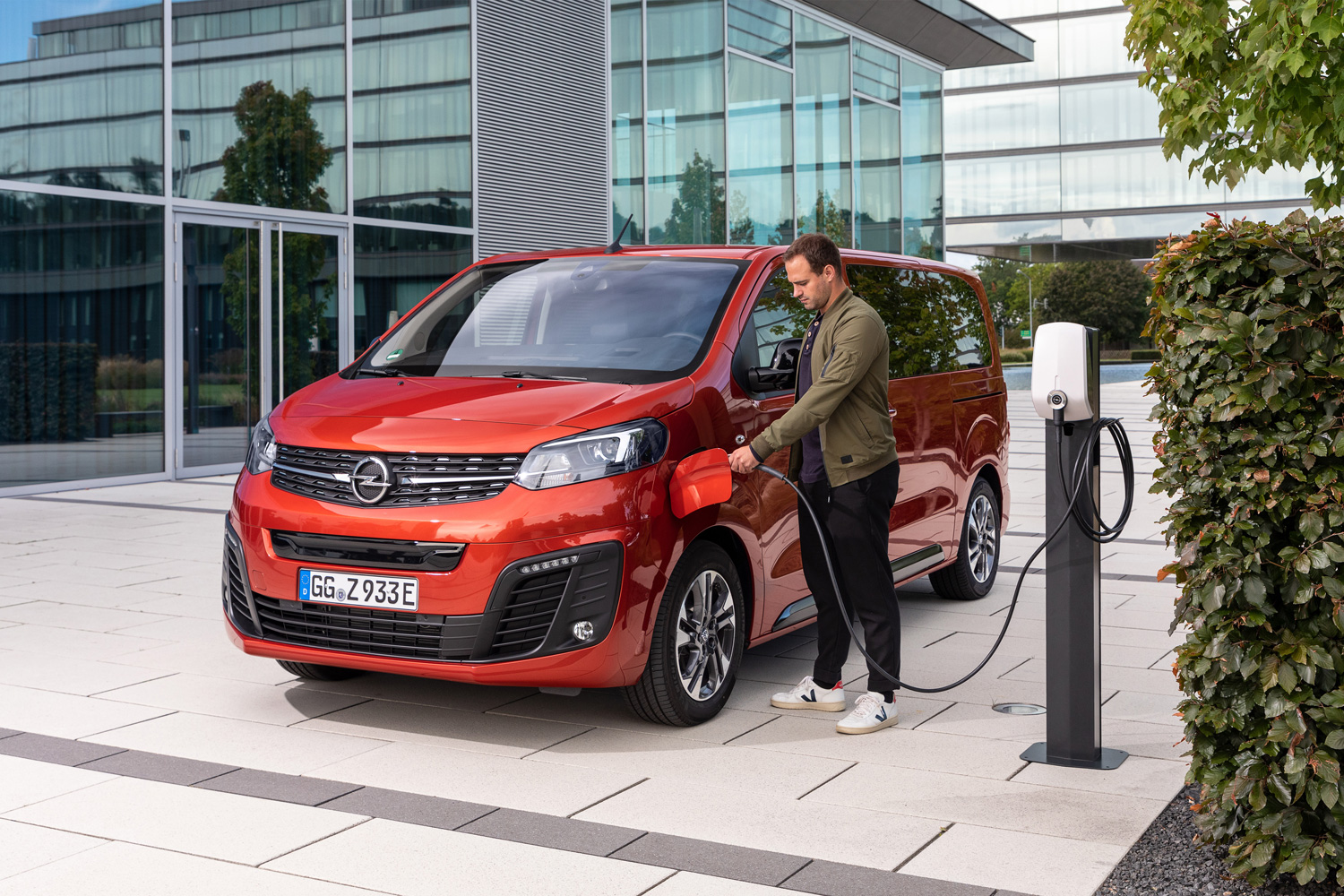Free2Move acelera su estrategia de crecimiento con la compra de Opel ...